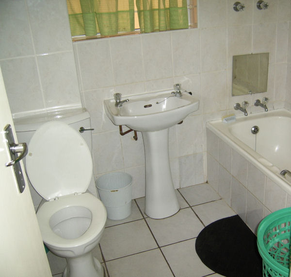 Holiday Accomodation – Uvongo Square 4 « Seefront Holidays