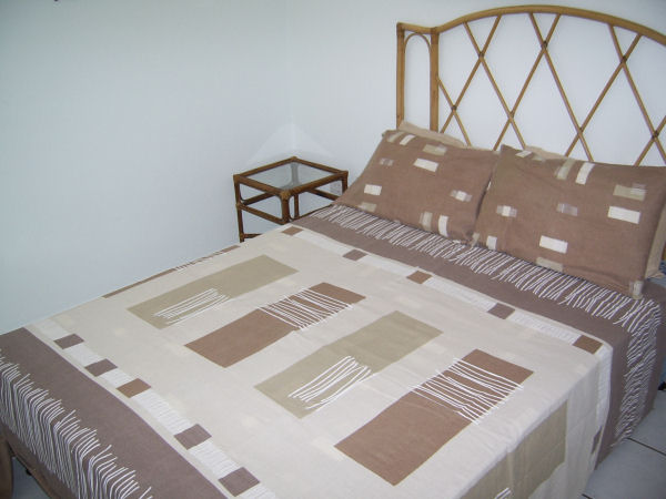 Holiday Accomodation – Uvongo Square 4 « Seefront Holidays