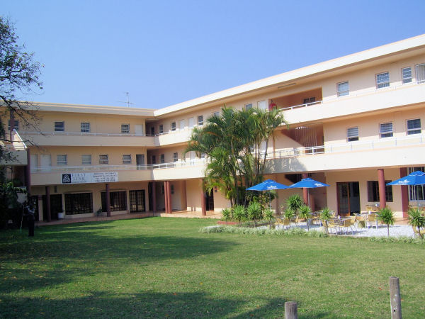 Holiday Accomodation – Uvongo Square 4 « Seefront Holidays